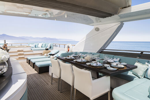 Alexandra V | Antima